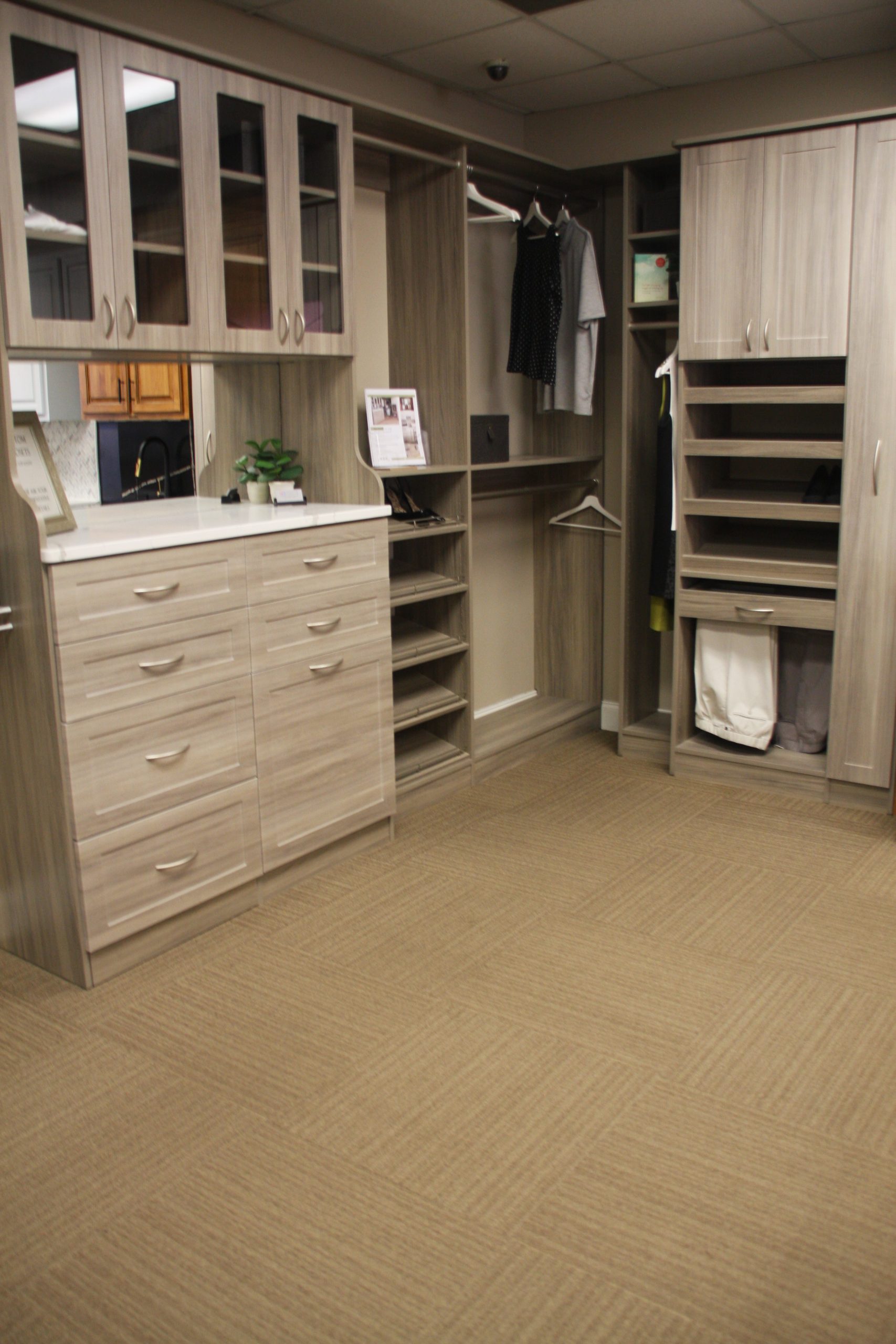 Designer showroom for countertops and custom closet ideas - Top South